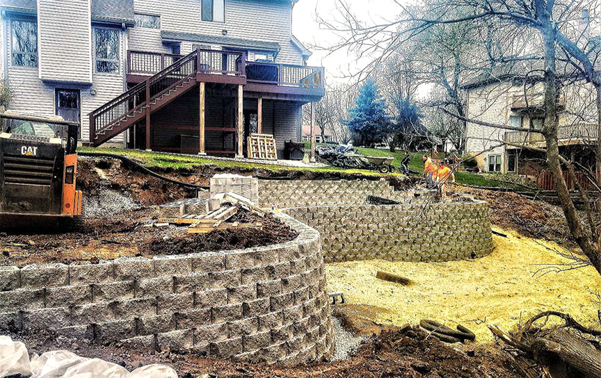 Retaining Walls | JFE Lawn And Landscape